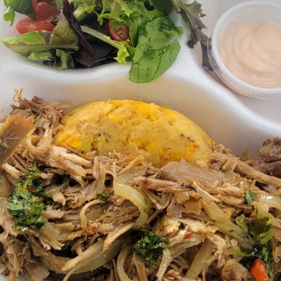 mofongo con pernil